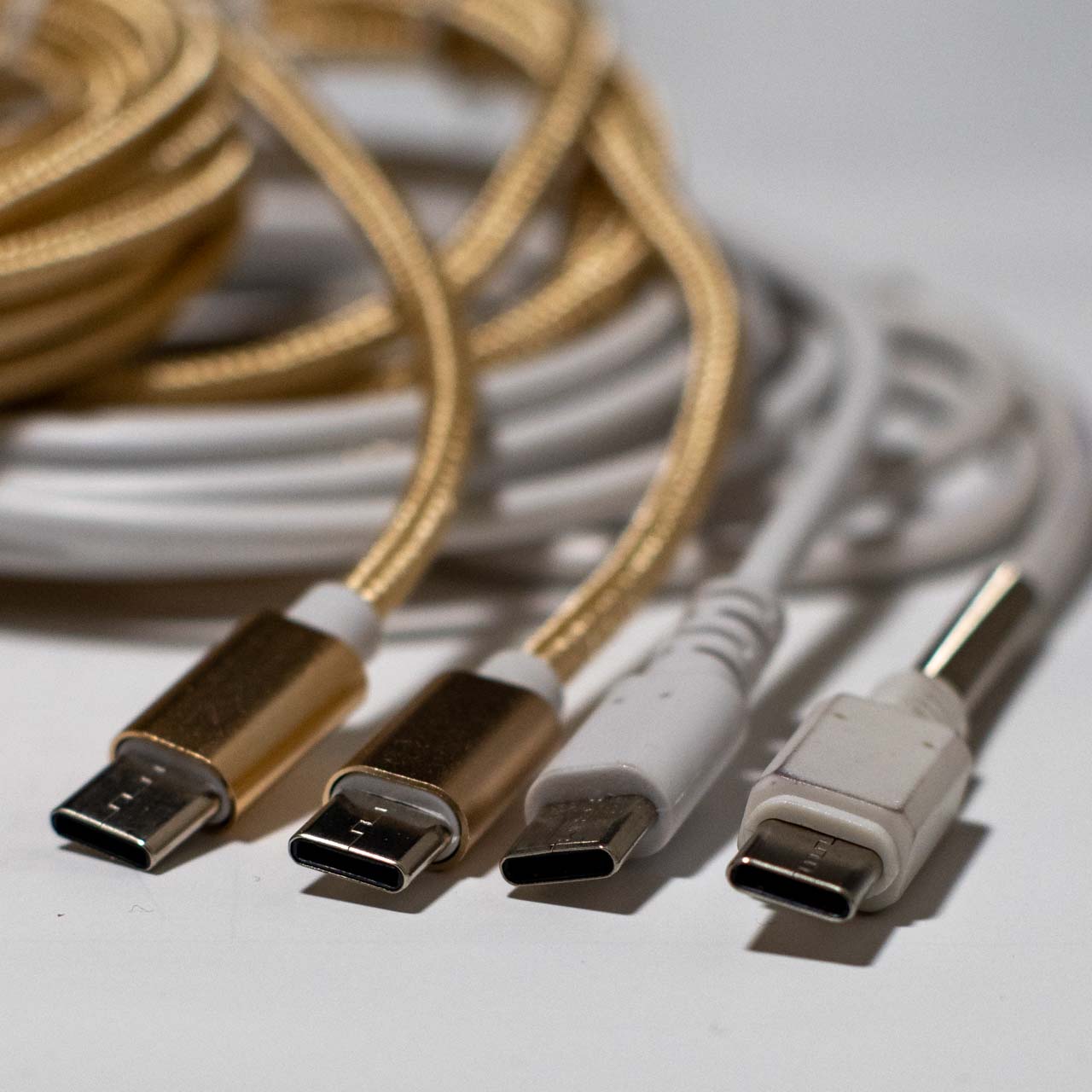 100均のUSB Type-Cケーブルを4種類試してみた | しばてんログ